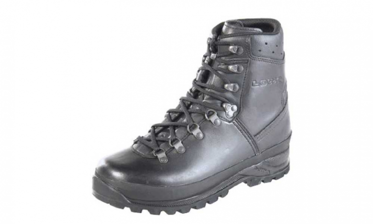 What Boots do Police Wear when on Patrol in UK?