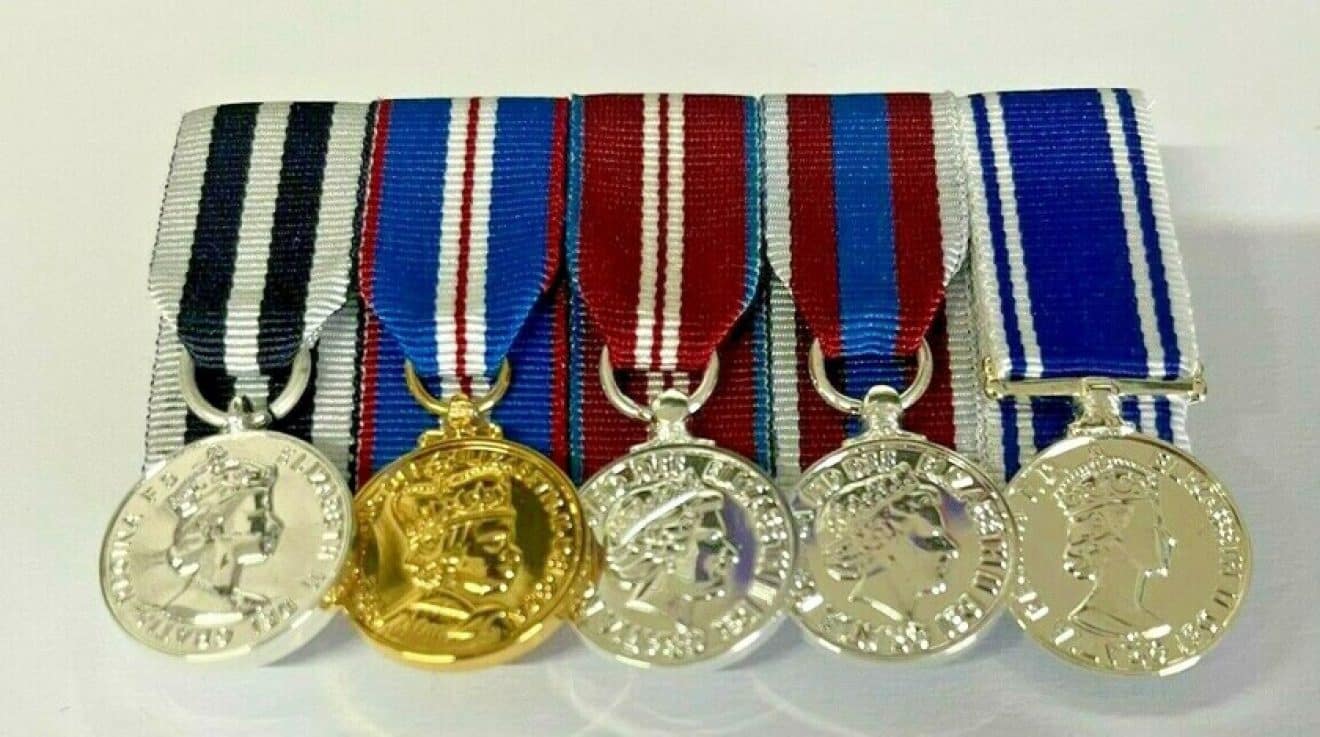 How to wear Police Medals on Uniform? - Police Discount Offers for ...